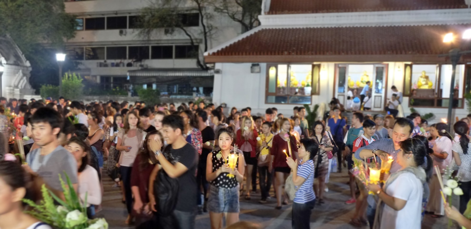 Visakha Bucha: les 3 hommages des Thaïlandais au Bouddha » thailande-fr